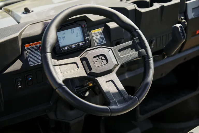 PREORDER NOW! 2025 Polaris Pro XD Mid Size 2000 Gas EFI ATV UTV ...